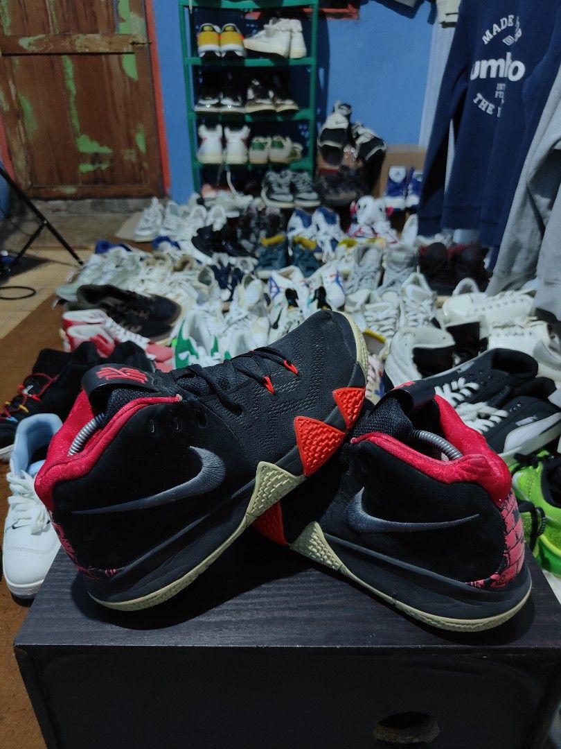 Sepatu Basket Nike Keyri, Fesyen Pria, Sepatu , Sneakers di Carousell