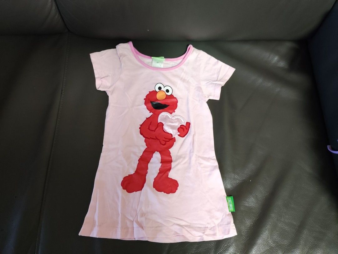 Sesame Street Bossini Clothes for 4-5yo girl, Babies & Kids, Babies ...