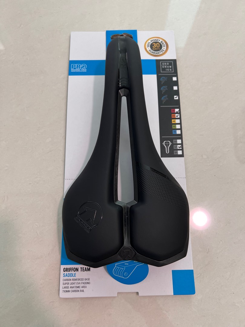 Shimano PRO Griffon Team Saddle 142mm Anatomic Fit, Sports Equipment, Bicycles & Parts, Parts ...