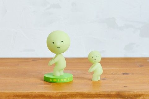 [SMISKI] SMISKI BOBBING HEAD SERIES FEATURING HUGGING KNEES LOTUS AND ...