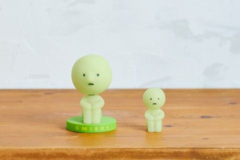 [SMISKI] SMISKI BOBBING HEAD SERIES FEATURING HUGGING KNEES LOTUS AND ...