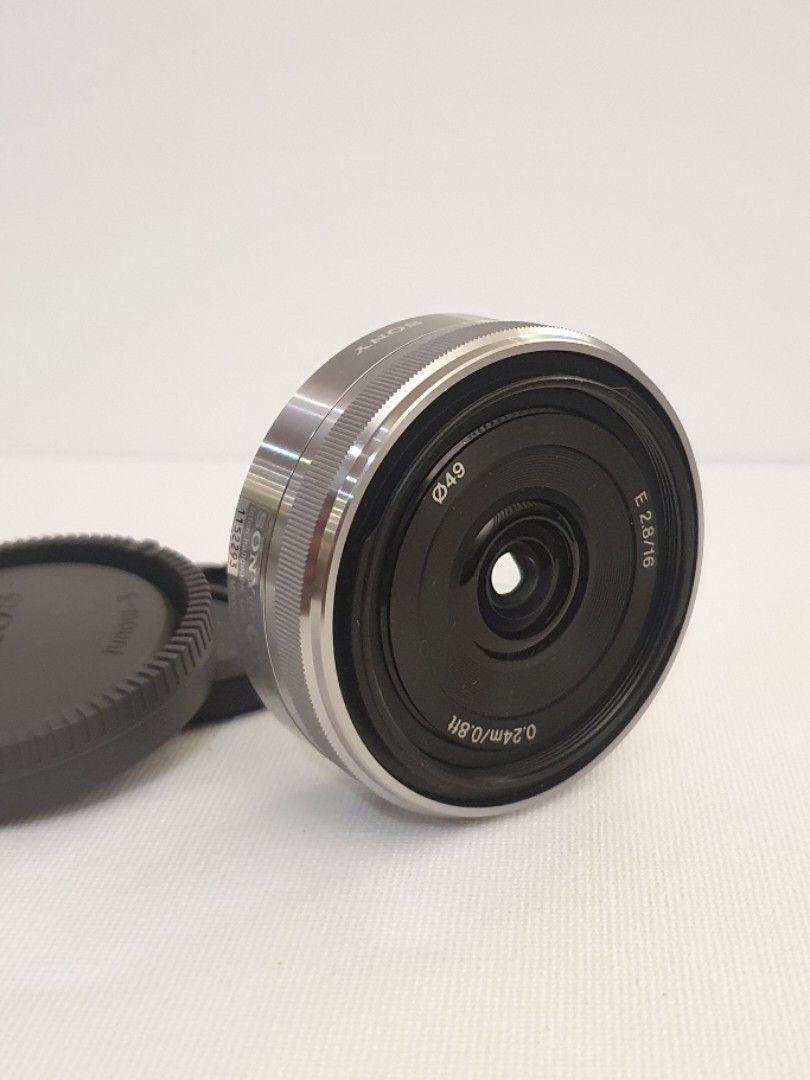 Sony E-mount 16mm F2.8 SEL16F28 lens, Photography, Lens & Kits on Carousell