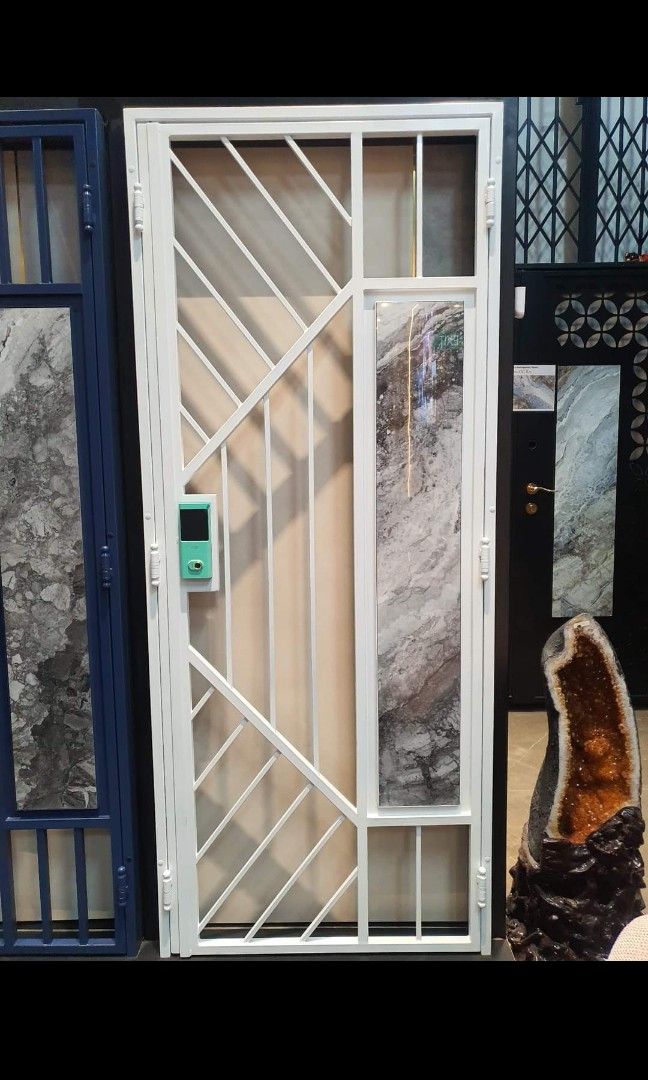 Specialist in customize all type of gates for hdb /condo, Furniture ...