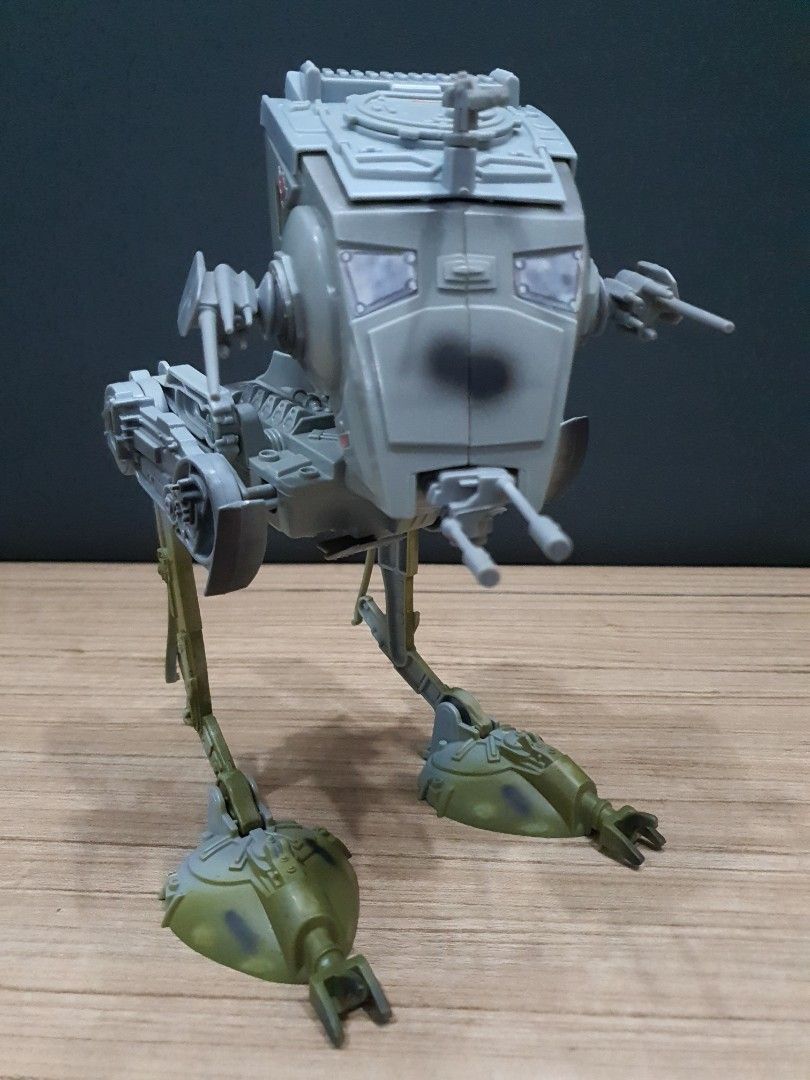 Star Wars AT- ST Walker Hasbro, Hobbies & Toys, Toys & Games on Carousell