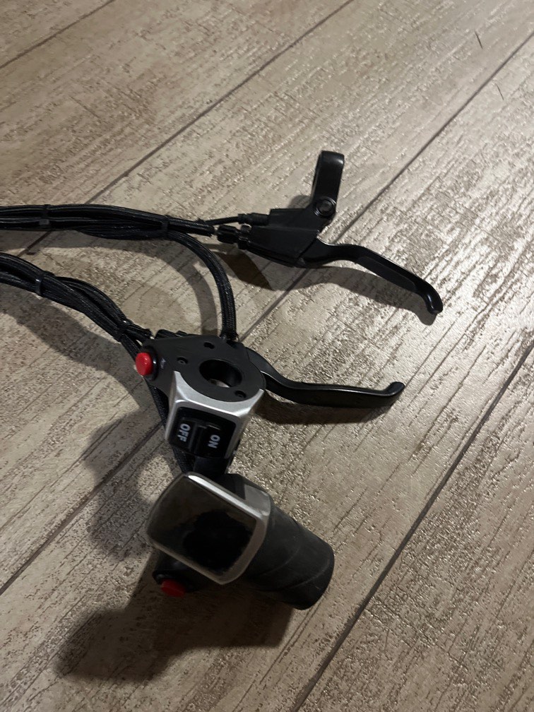 Stock fiido handlebar and fiido stem and fiido brakes voltmeter on off ...