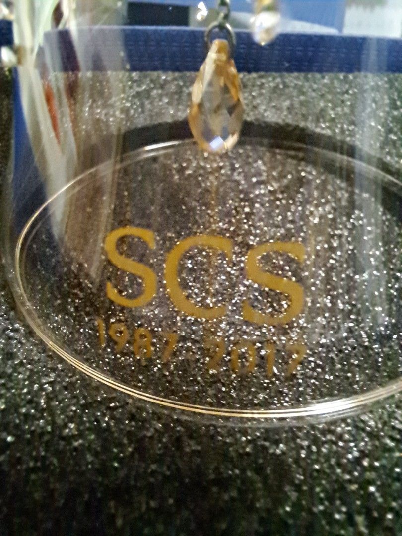 Swarovski, SCS Loyalty Gift 2017 30th SCS Anniversary Bell, 傢俬＆家居, 家居裝飾, 家居裝飾 - 其他 - Carousell