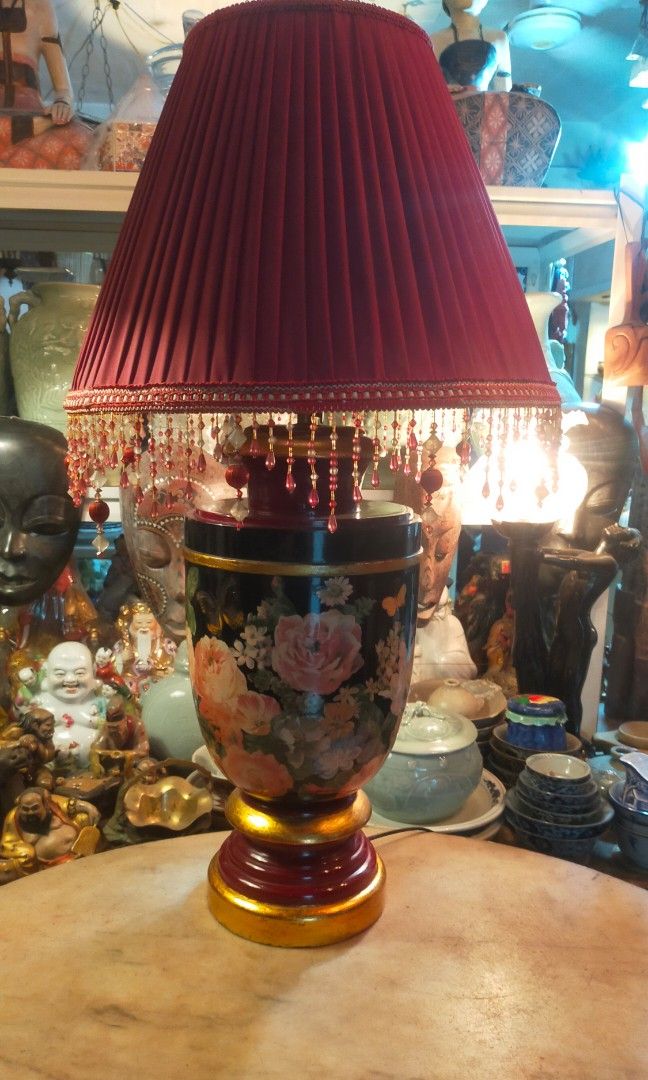 Table lamp big size, Perabotan Rumah di Carousell