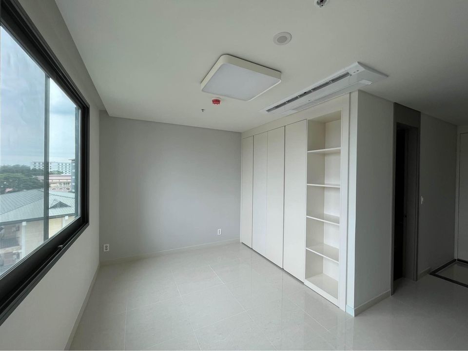 The Sharp Clark Hills - Studio Unit on Carousell