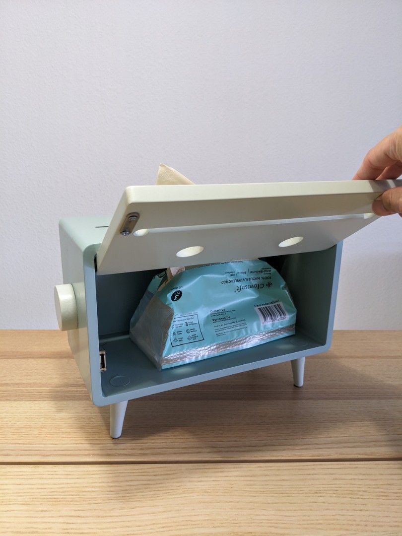 Robot Tissue Box Holder, Furniture & Home Living, Home Improvement ...