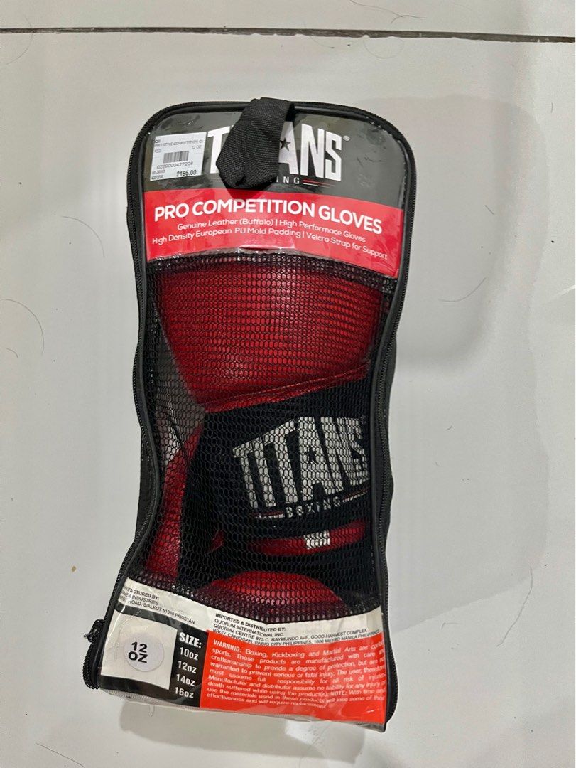 TITANS PRO COMPETITION BOXING GLOVES 12 OZ on Carousell