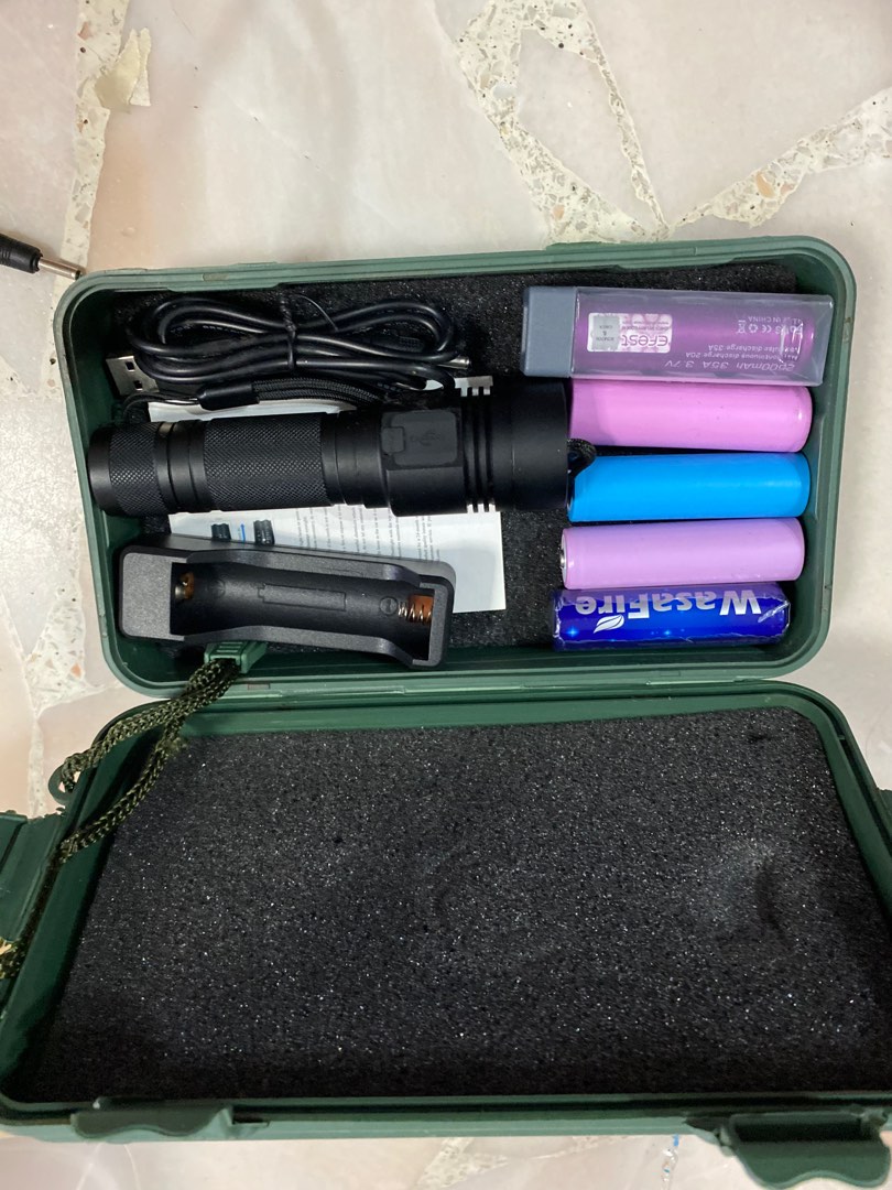 Torch light with 5 rechargeable batteries (v bright), Furniture & Home ...