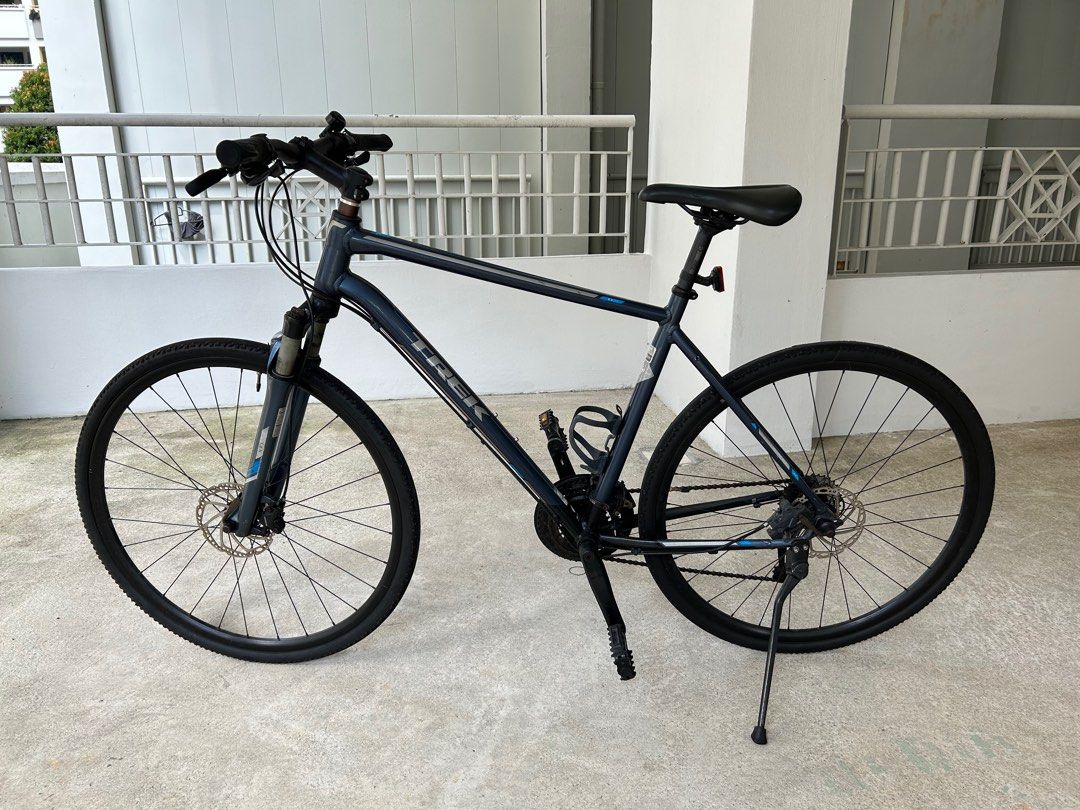 Trek DS 8.4 Blue Hydraulic Disc Bicycle, Sports Equipment, Bicycles ...