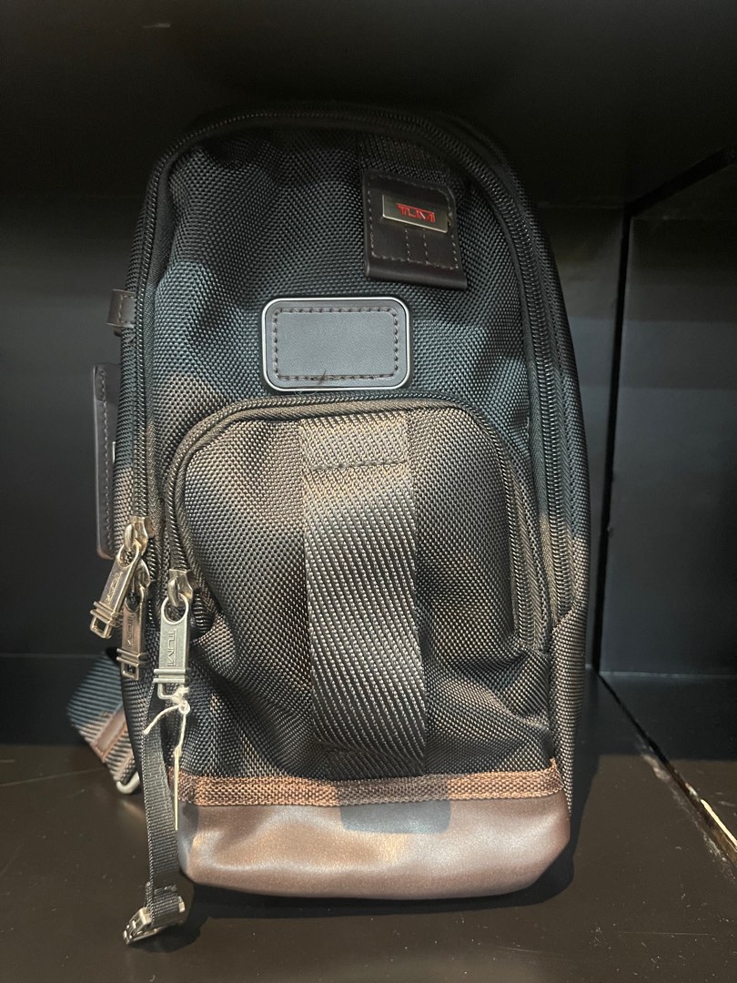 tumi bodybag on Carousell