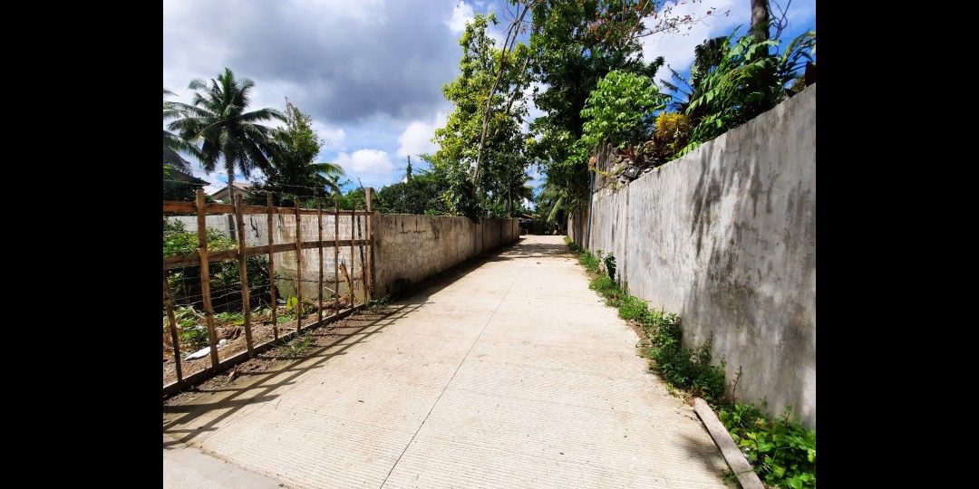 Vacant lot fully fence with swimming pool, Property, For Sale, Lot on ...