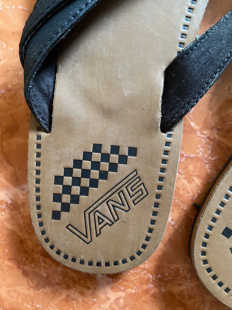 Vans slides (original) on Carousell