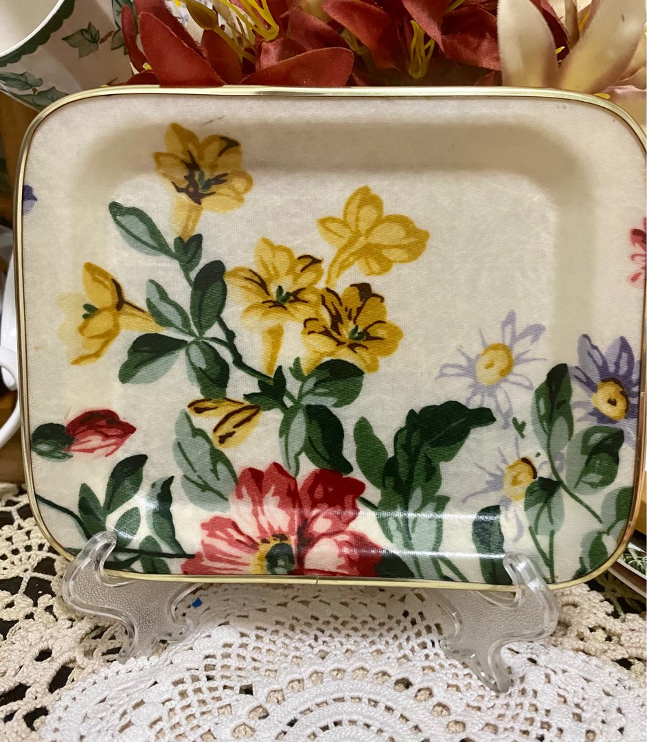 Vintage Arnold Snack Tray Fiberglass, Furniture & Home Living ...