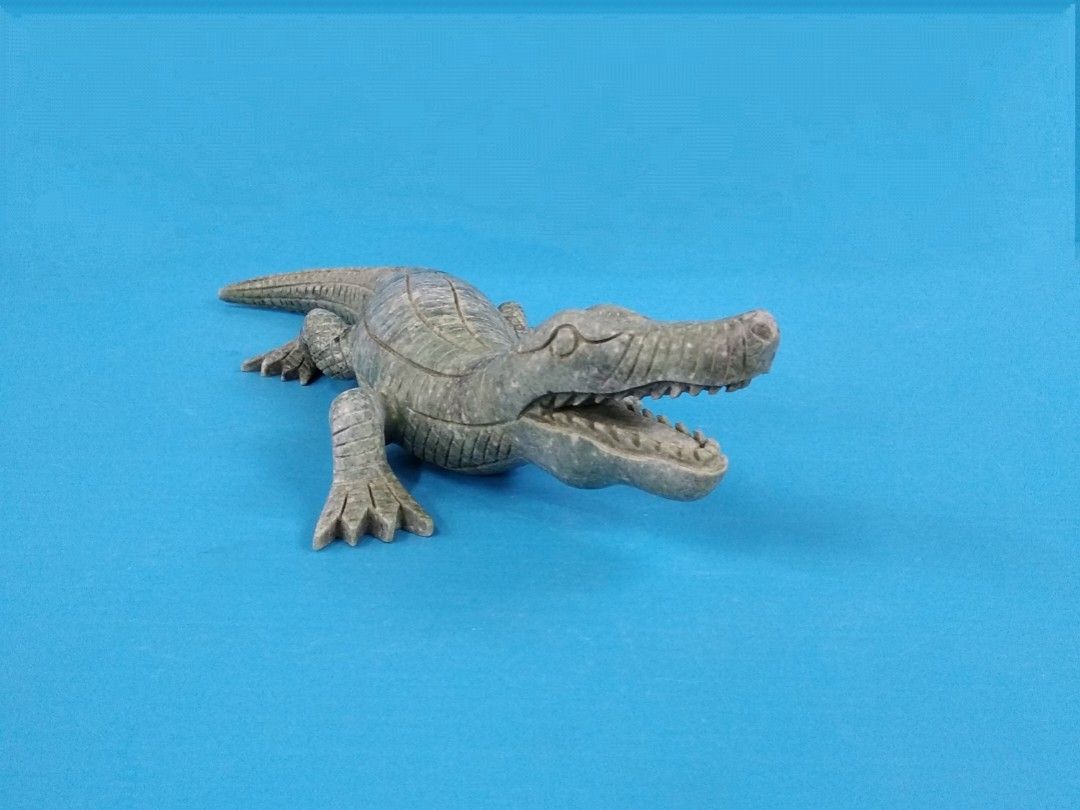 Vintage Green Jade Stone Crocodile Sculpture, Hand Carved Alligator ...