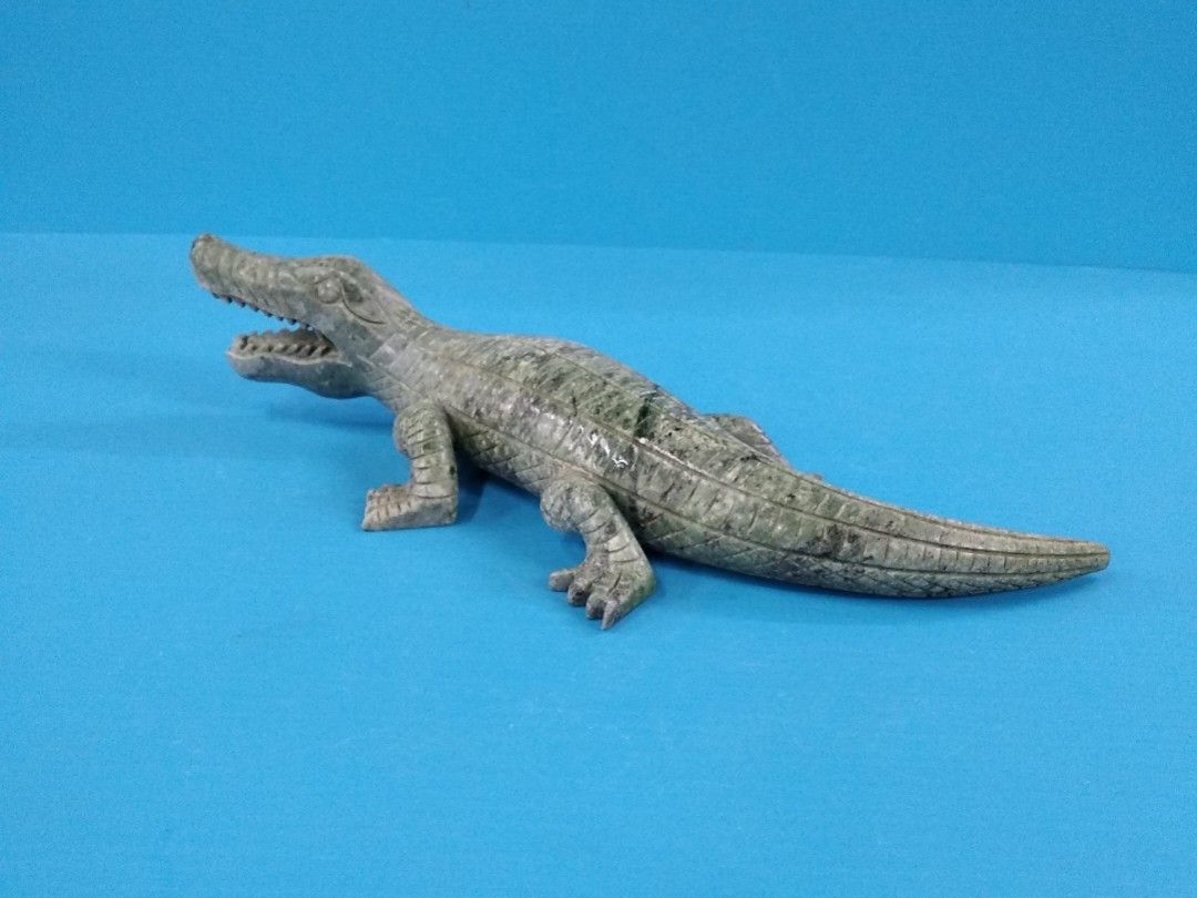Vintage Green Jade Stone Crocodile Sculpture, Hand Carved Alligator ...