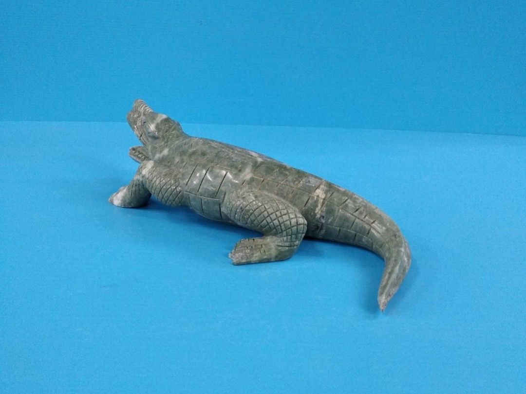 Vintage Green Jade Stone Crocodile Sculpture, Hand Carved Alligator ...