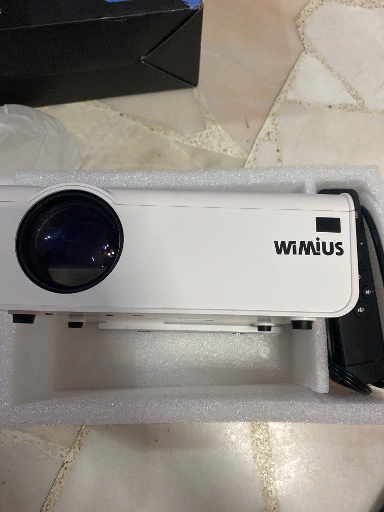 wimius led projector, TV & Home Appliances, TV & Entertainment ...