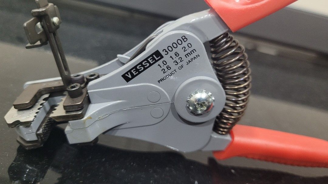 wire stripper vessel made in japan, Everything Else, Others on Carousell