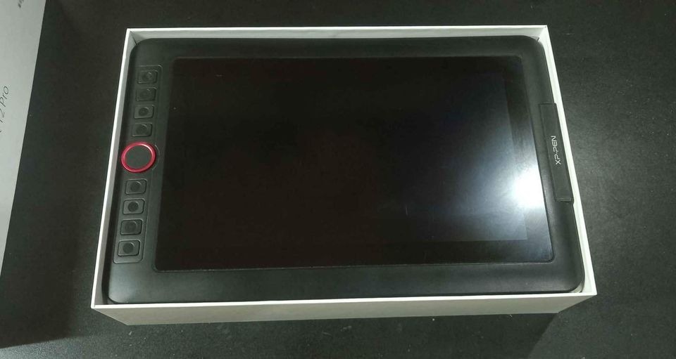 XP Pen Artist 12 Pro Drawing Tablet, Computers & Tech, Parts ...