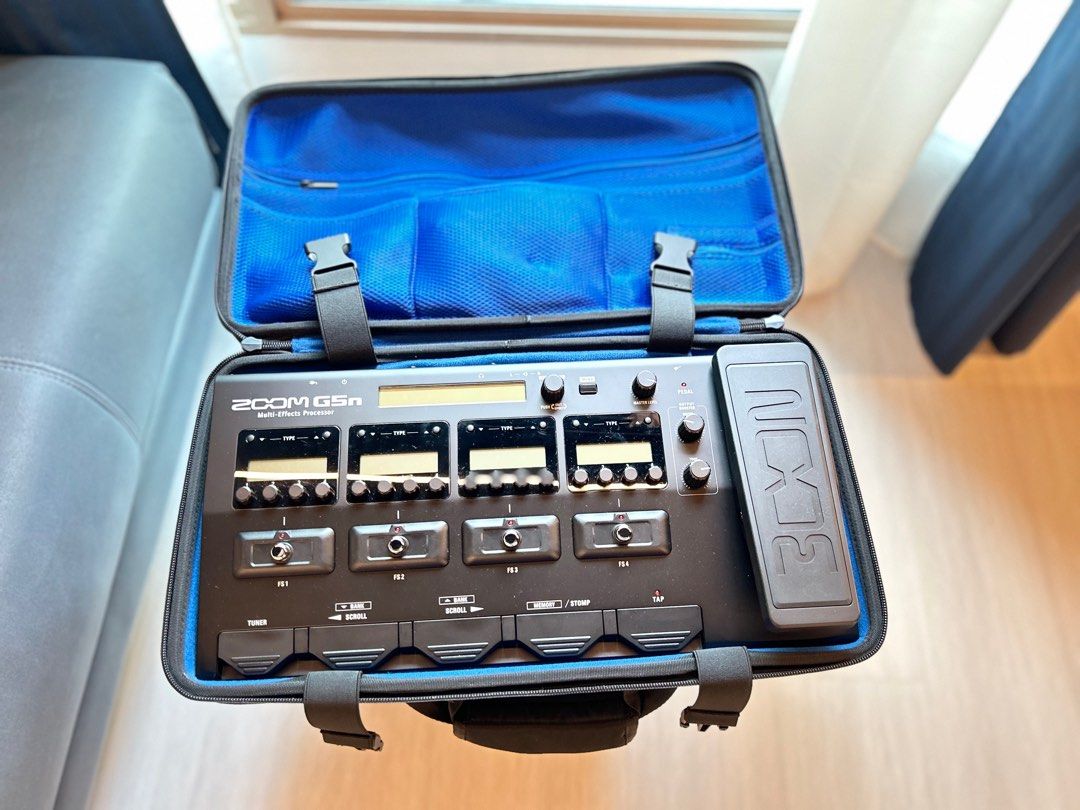 Zoom G5n with Carrier case, Hobbies & Toys, Music & Media, Music ...