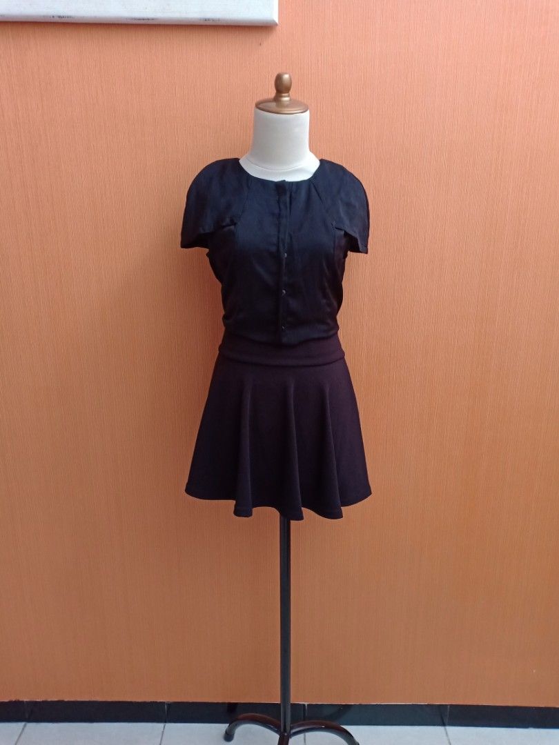 Atasan wanita hitam THE EXECUTIVE cewek M blouse cape MEWAH cute kerja ...