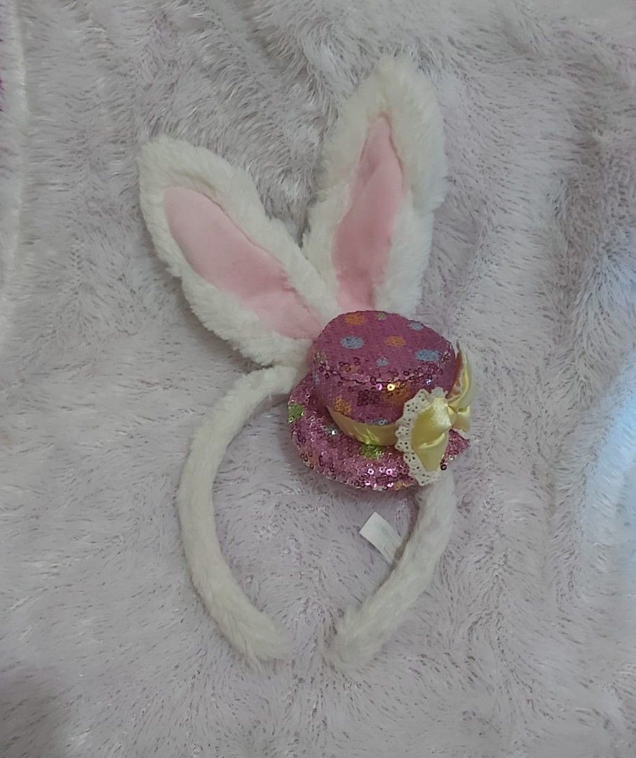 Bando Topi Kelinci Tokyo Disney Resort, Toys & Collectibles, Mainan di ...