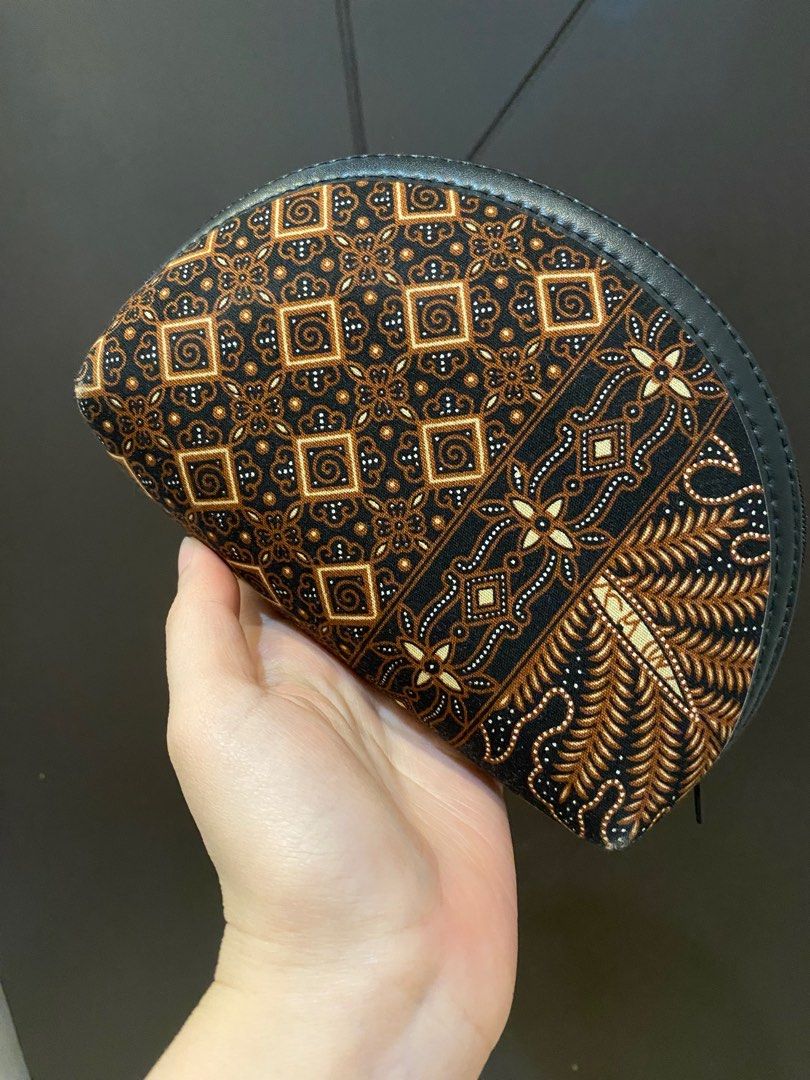 Batik pouch, Desain & Kerajinan Tangan, Barang & Aksesoris Kerajinan di ...