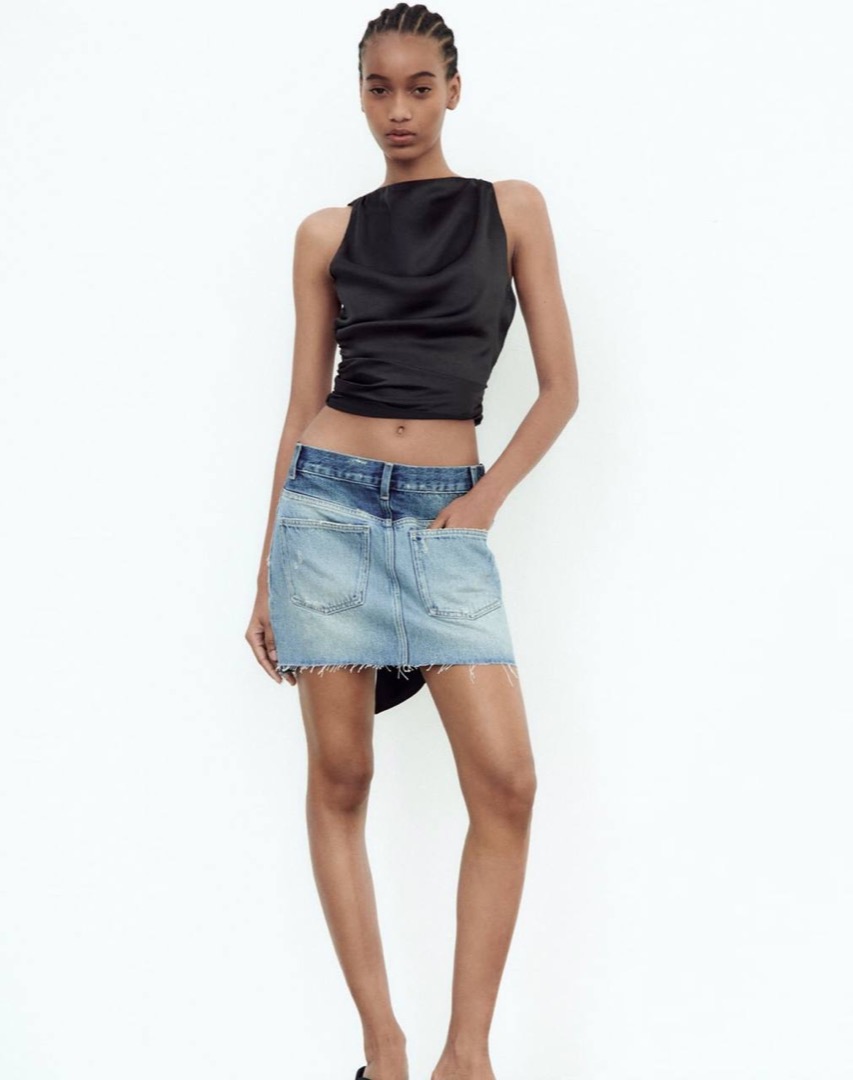 Best Seller: Black/White Backless Top, Women's Fashion, Tops ...