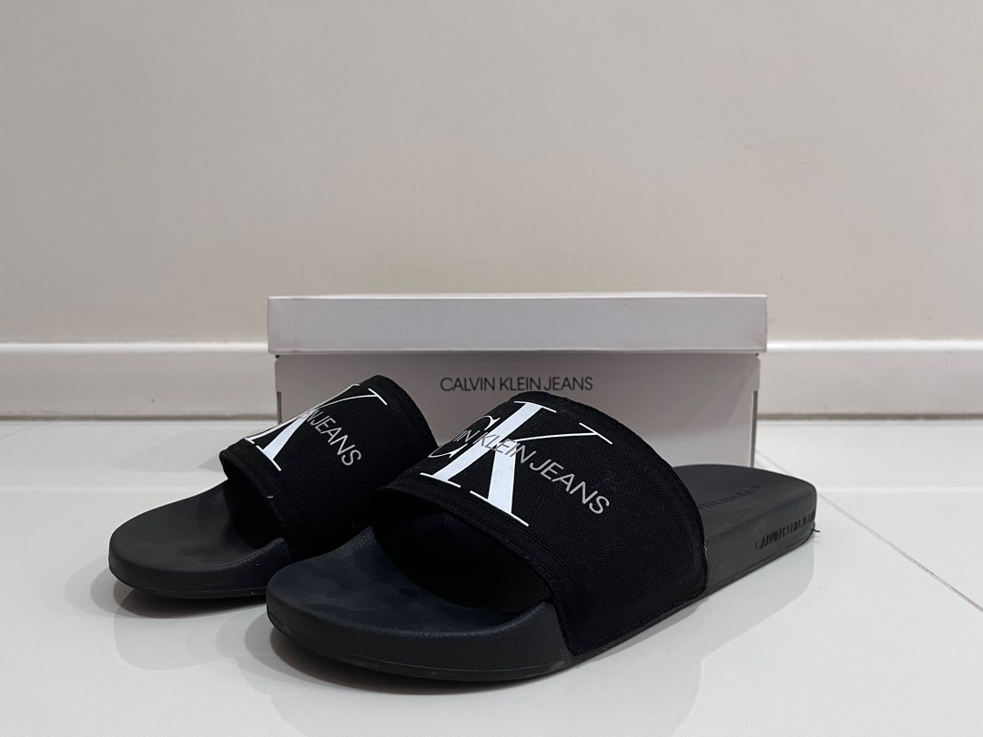 Calvin Klein Slides, Men's Fashion, Footwear, Flipflops and Slides on ...