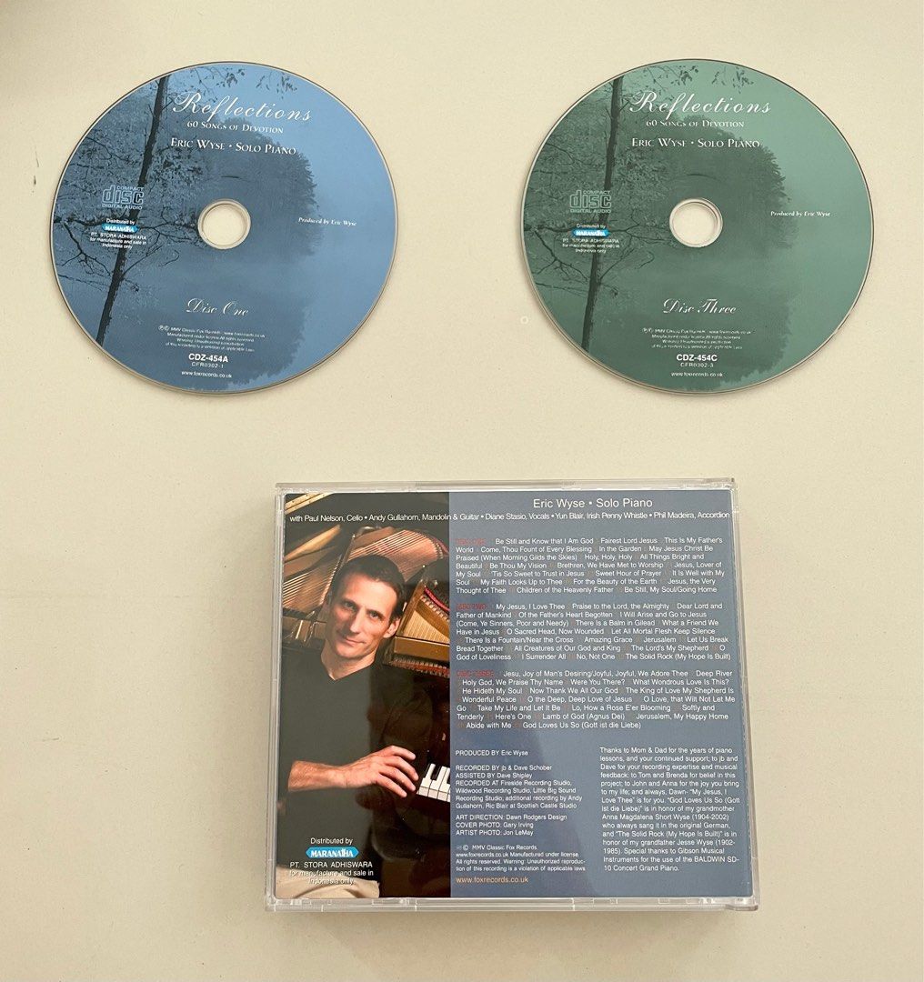 CD Reflections, Musik & Media, CD, DVD & Lainnya di Carousell