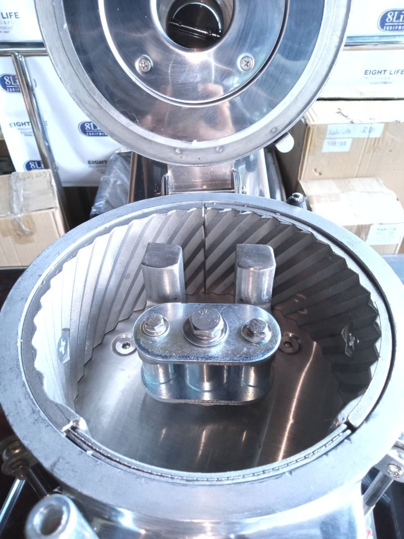 Continuous Hammer Grinder usable on Herbs, Spices, and even Sugar ...