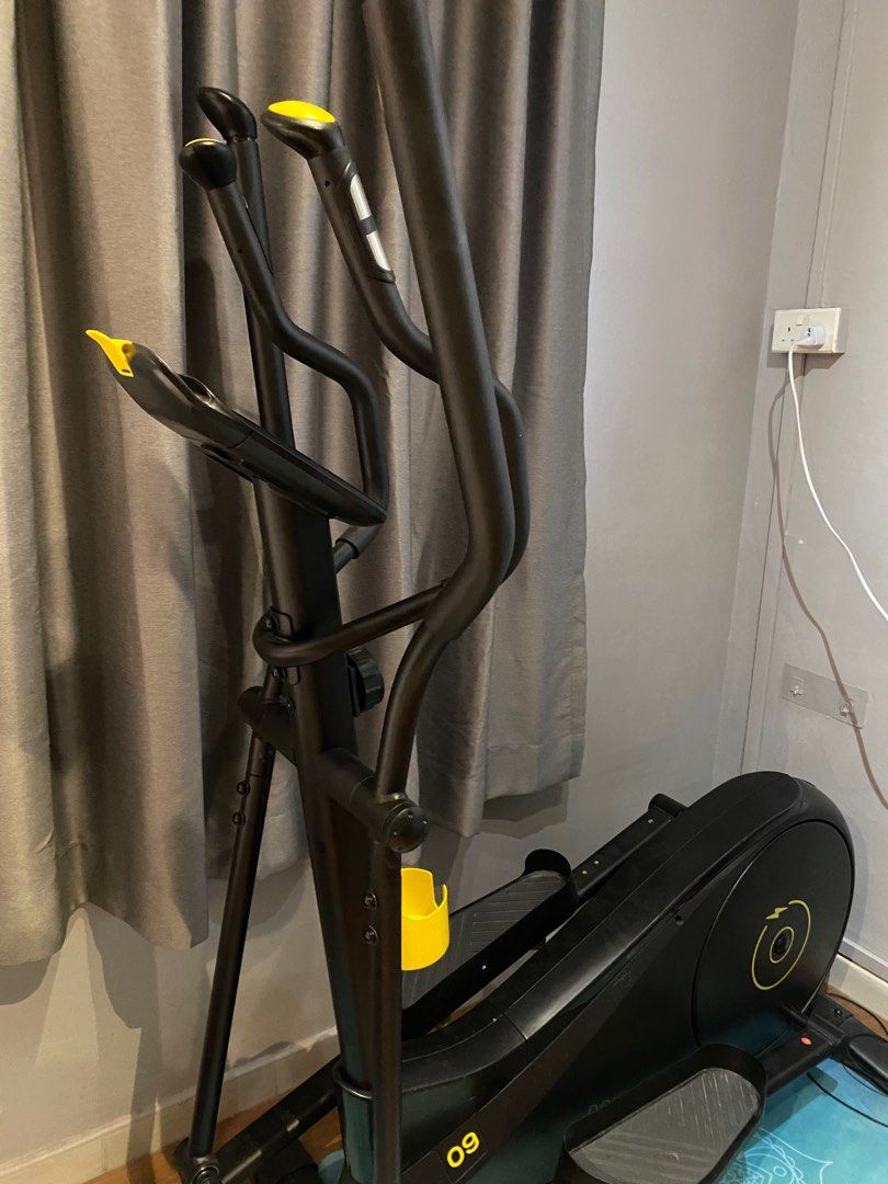 Decathlon Cross Trainer EL520 Self Powered E-Connected, Sports ...