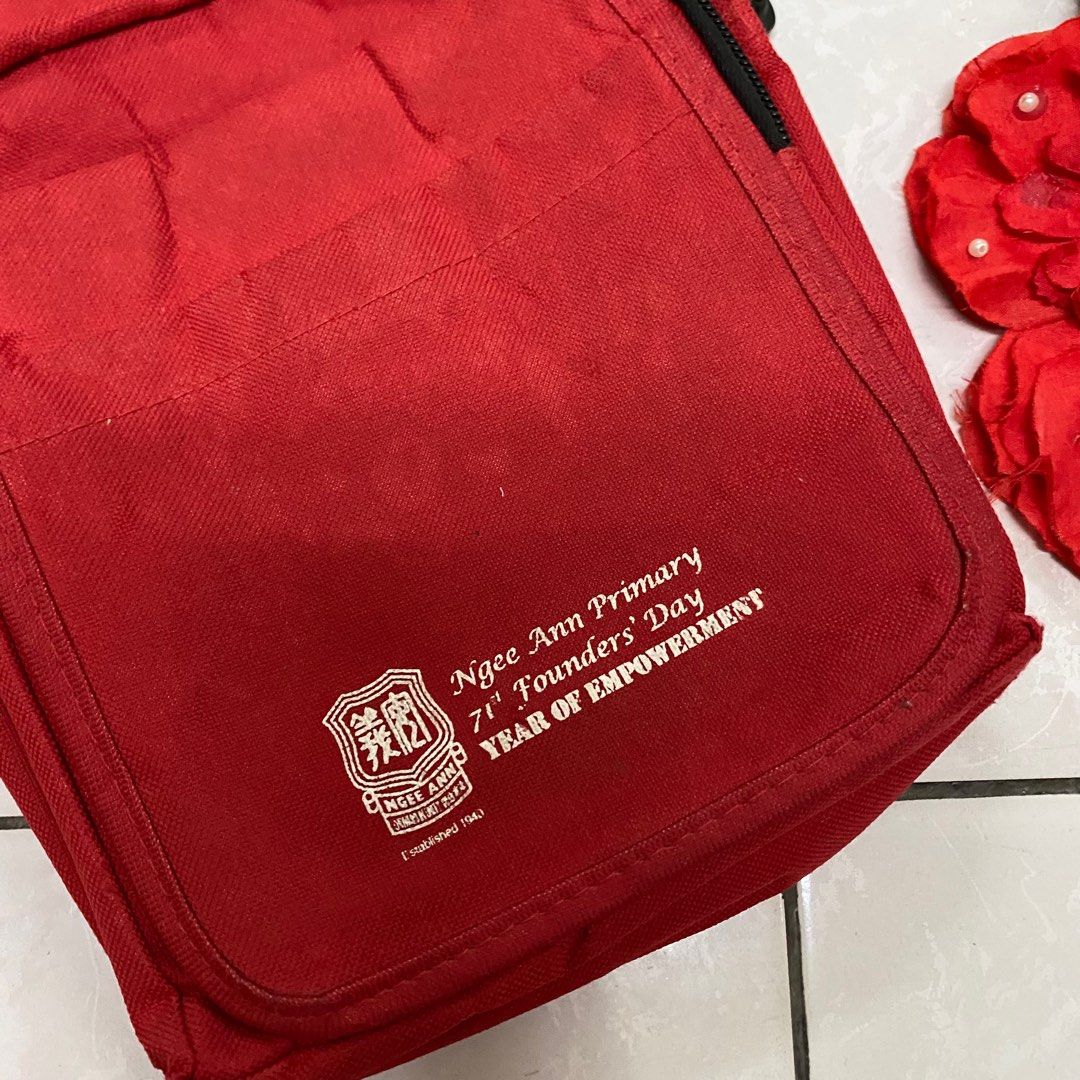 Defect vintage Ngee Ann primary school sling bag_ red sling bag, Men's ...