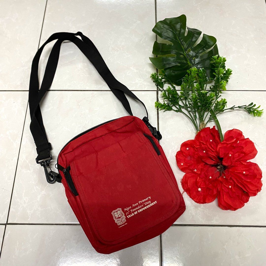 Defect vintage Ngee Ann primary school sling bag_ red sling bag, Men's ...