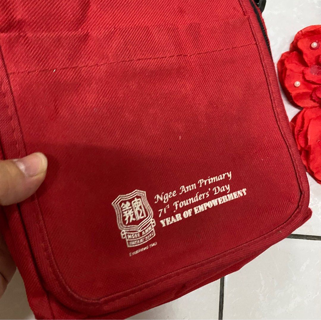 Defect vintage Ngee Ann primary school sling bag_ red sling bag, Men's ...