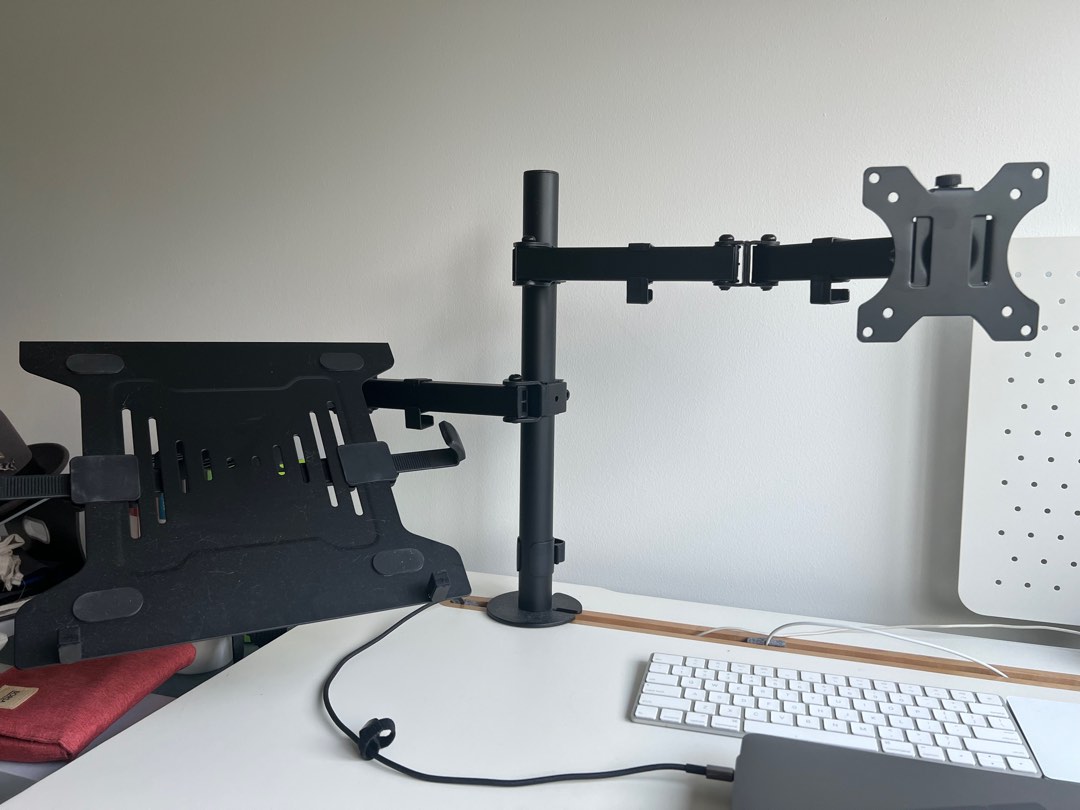 Dual monitor arm with laptop holder (from everdesk), Mobile Phones ...