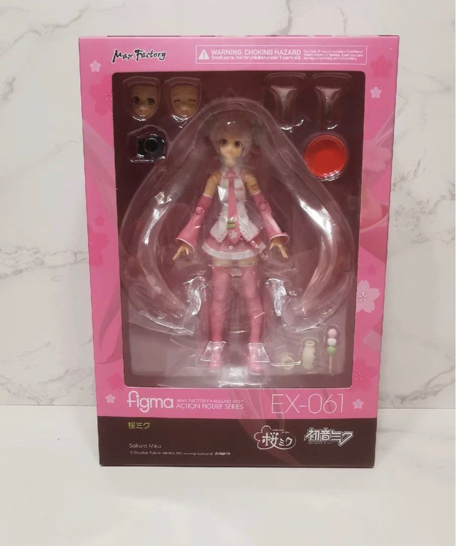 FIGMA EX-061 SAKURA MIKU, Hobbies & Toys, Toys & Games on Carousell
