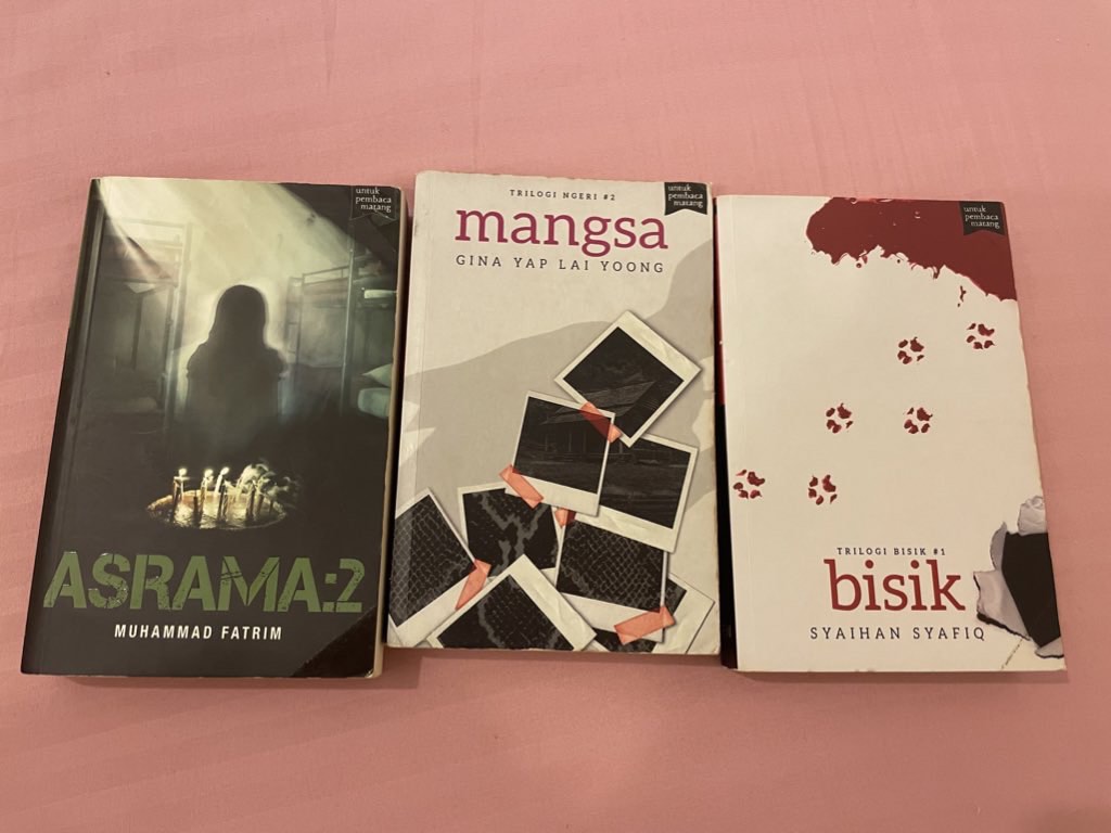 FIXI BOOK, Hobbies & Toys, Books & Magazines, Storybooks on Carousell