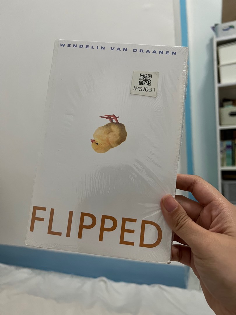 Flipped by Wendelin Van Draanen, Hobbies & Toys, Books & Magazines ...