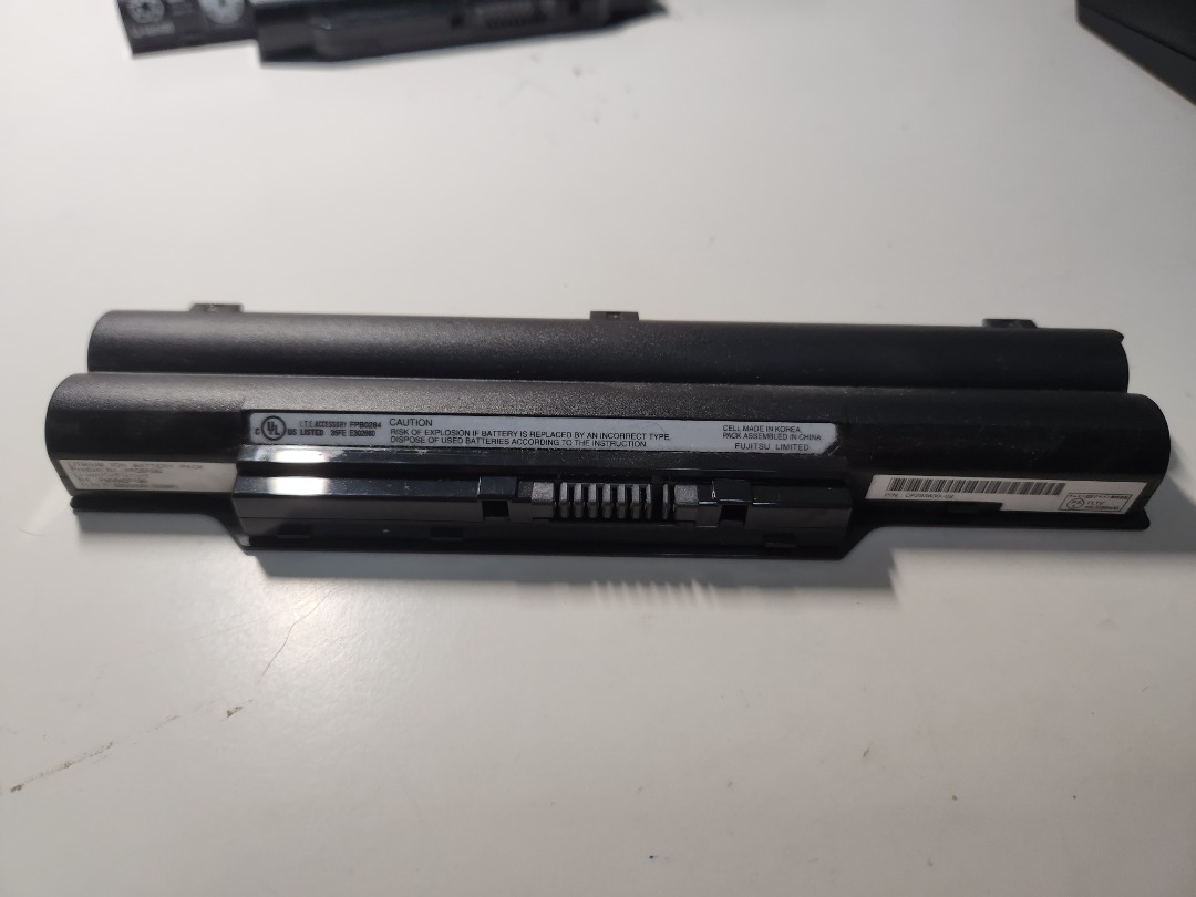 Fujitsu laptop battery, Computers & Tech, Parts & Accessories, Computer ...