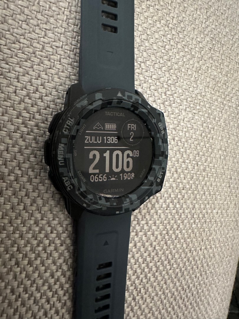 Garmin Instinct, Mobile Phones & Gadgets, Wearables & Smart Watches on ...