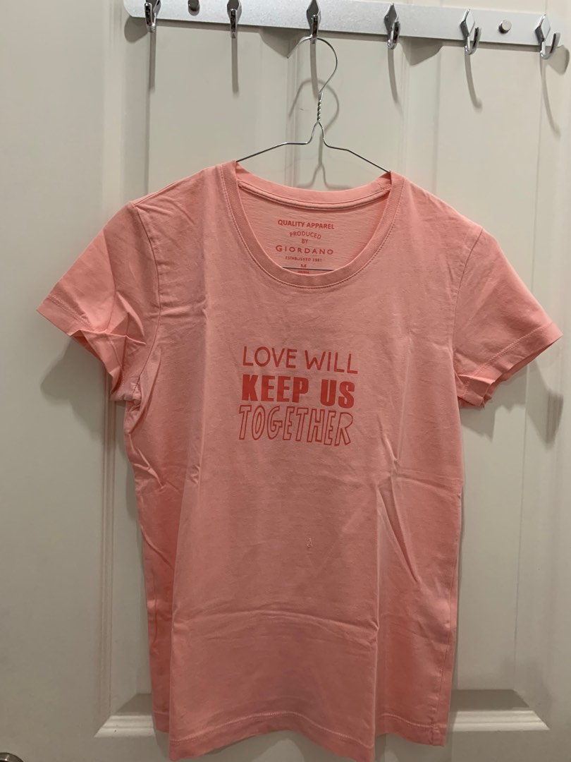 Giordano Kaos, Fesyen Wanita, Pakaian Wanita, Atasan di Carousell Giordano Kaos, Fesyen Wanita, Pakaian Wanita, Atasan di Carousell