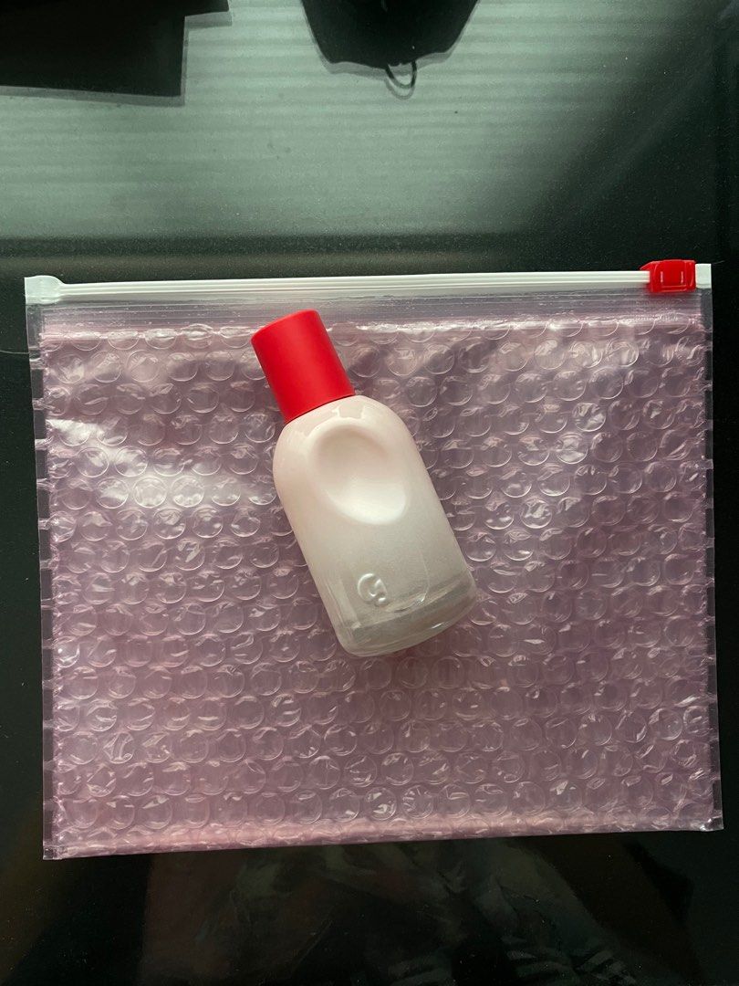 Glossier Pink Large PVC Plastic Bubble Clear Pouch, Women's Fashion ...