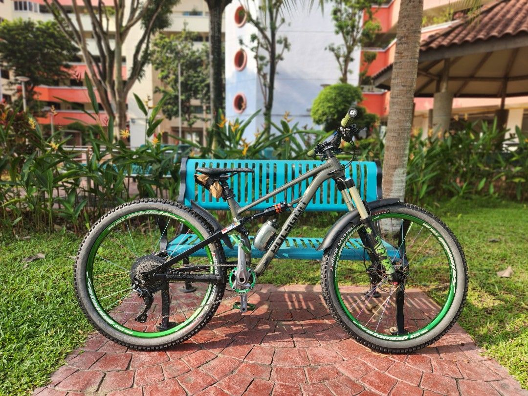 Heavily Upgraded Polygon D5, Sports Equipment, Bicycles & Parts ...