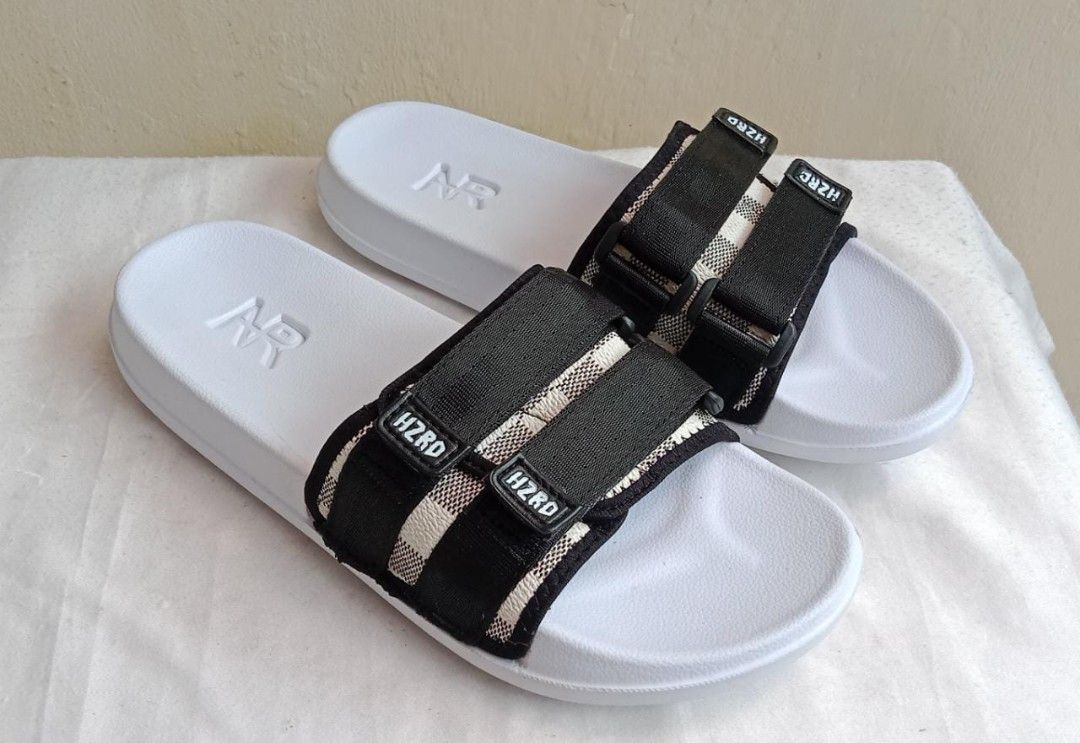 HZRD sandal, Fesyen Pria, Sepatu , Sandal di Carousell