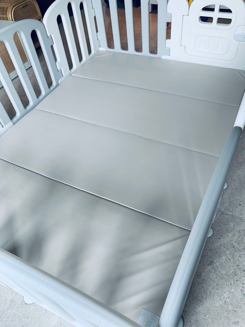 iFam Baby first play yard door full set with playmat, Babies & Kids ...