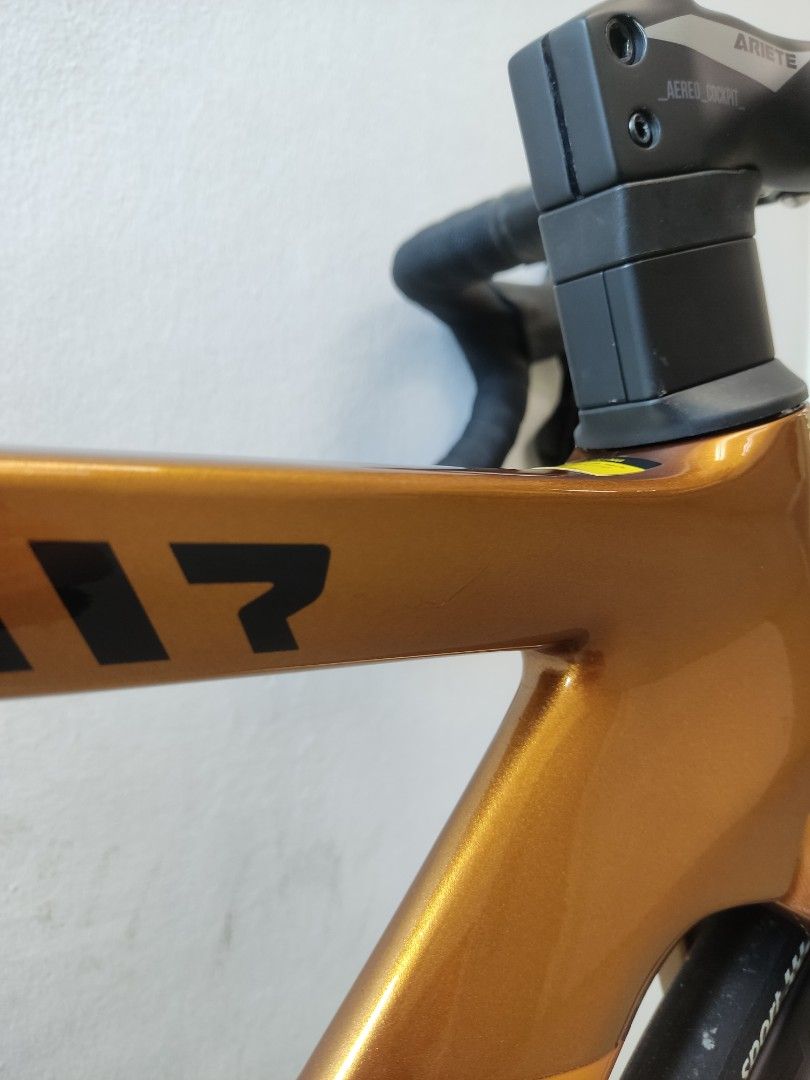 Java Air Fuoco Carbon Road Bike, Sports Equipment, Bicycles & Parts ...